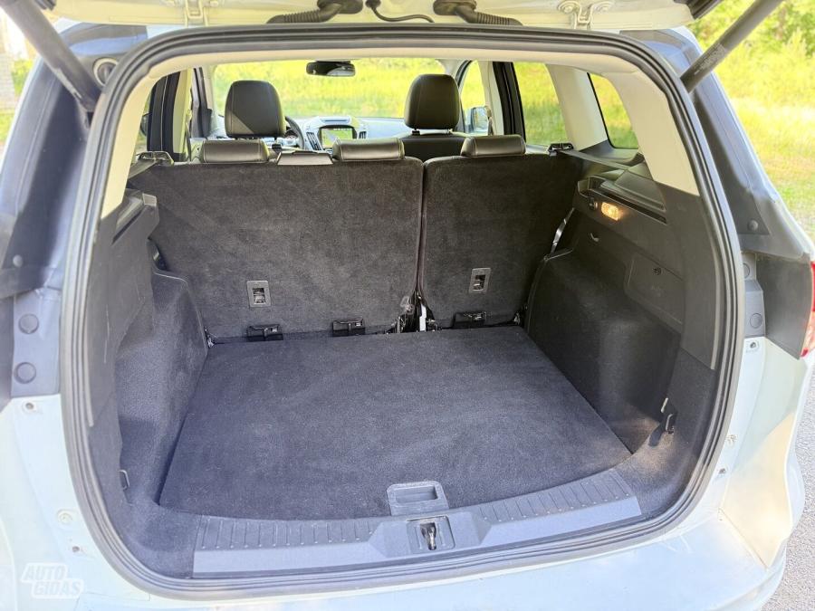 Balts Ford Kuga 2016 Kauņa, ar dzinēja tilpumu 2.00 L un nobraukumu 222 tūkst. km par 4850 €, foto 13 vietnē AUTOMOTO.COM.LV