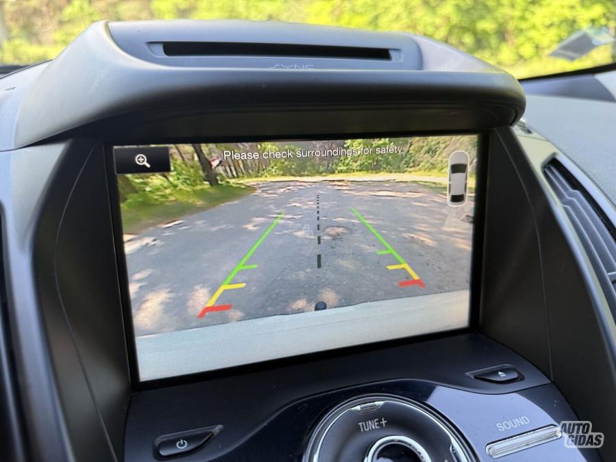 Balts Ford Kuga 2016 Kauņa, ar dzinēja tilpumu 2.00 L un nobraukumu 222 tūkst. km par 4850 €, foto 22 vietnē AUTOMOTO.COM.LV
