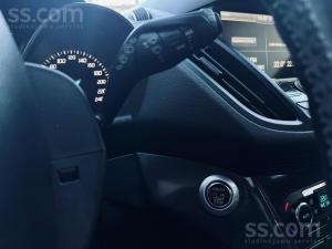 Balts Ford Kuga 2016 Cēsis, ar dzinēja tilpumu 2.00 L un nobraukumu 0 tūkst. km par 9500 €, foto 26 vietnē AUTOMOTO.COM.LV