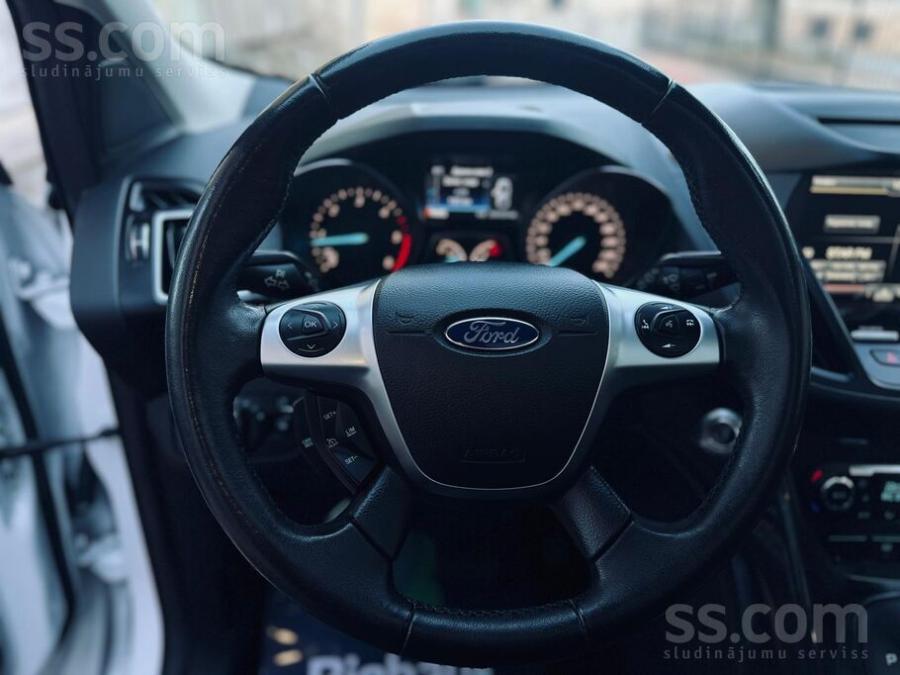 Balts Ford Kuga 2016 Cēsis, ar dzinēja tilpumu 2.00 L un nobraukumu 0 tūkst. km par 9500 €, foto 27 vietnē AUTOMOTO.COM.LV