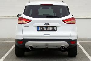 White Ford Kuga 2016 in Riga, with an engine capacity of 2.00 L and mileage of 158 thousand km for 7600 €, photo 10 on AUTOMOTO.COM.LV
