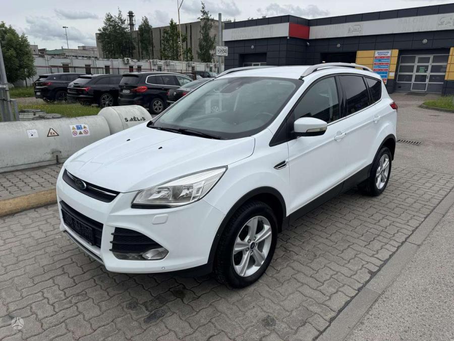 Balts Ford Kuga 2016 Kauņa, ar dzinēja tilpumu 1.50 L un nobraukumu 195 tūkst. km par 6950 €, foto 4 vietnē AUTOMOTO.COM.LV