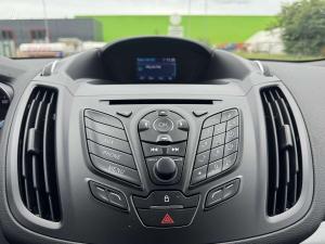 Balts Ford Kuga 2016 Kauņa, ar dzinēja tilpumu 1.50 L un nobraukumu 195 tūkst. km par 6950 €, foto 12 vietnē AUTOMOTO.COM.LV