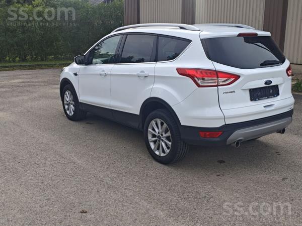 White Ford Kuga 2016 in Jekabpils, with an engine capacity of 2.00 L and mileage of 206 thousand km for 9100 €, photo 7 on AUTOMOTO.COM.LV