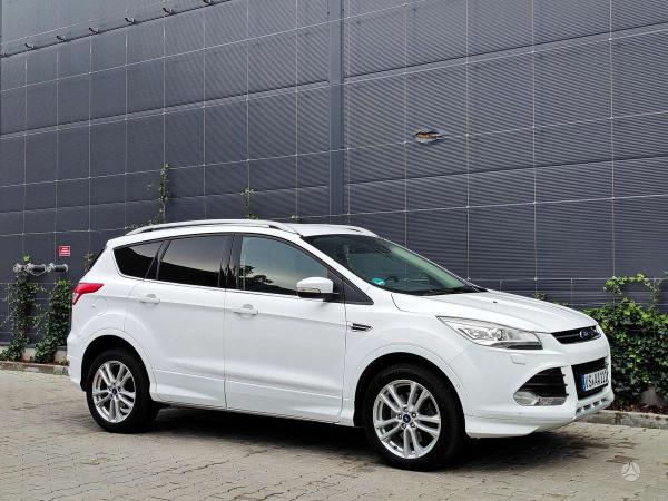 Ford Kuga 2016 Klaipėda vietnē Balts Ford Kuga 2016 Klaipėda, ar dzinēja tilpumu 2.00 L un nobraukumu 211 tūkst. km par 8900 €, foto 11 vietnē AUTOMOTO.COM.LV