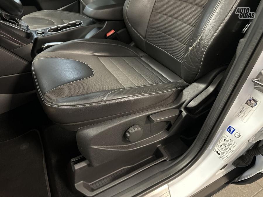 Balts Ford Kuga 2016 Viļņa, ar dzinēja tilpumu 1.50 L un nobraukumu 83 tūkst. km par 9800 €, foto 15 vietnē AUTOMOTO.COM.LV