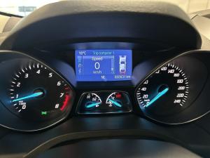 Balts Ford Kuga 2016 Viļņa, ar dzinēja tilpumu 1.50 L un nobraukumu 83 tūkst. km par 9800 €, foto 17 vietnē AUTOMOTO.COM.LV