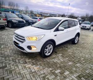 Balts Ford Kuga 2017 Tauragė, ar dzinēja tilpumu 1.50 L un nobraukumu 263 tūkst. km par 7900 €, foto 2 vietnē AUTOMOTO.COM.LV