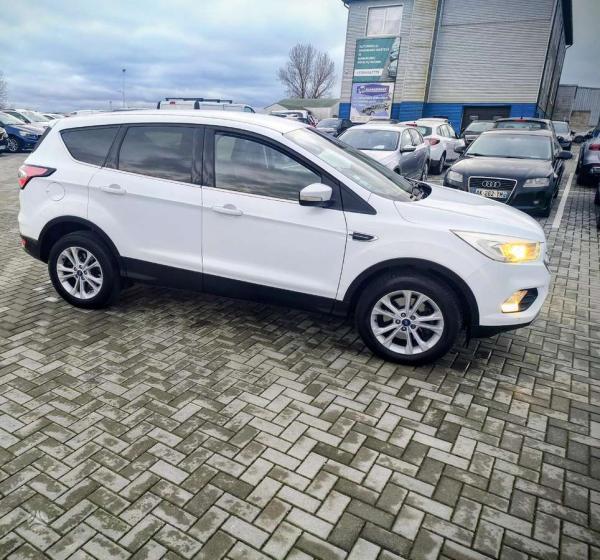 Balts Ford Kuga 2017 Tauragė, ar dzinēja tilpumu 1.50 L un nobraukumu 263 tūkst. km par 7900 €, foto 7 vietnē AUTOMOTO.COM.LV