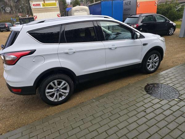 Balts Ford Kuga 2017 Kelmė, ar dzinēja tilpumu 1.50 L un nobraukumu 159 tūkst. km par 8700 €, foto 8 vietnē AUTOMOTO.COM.LV