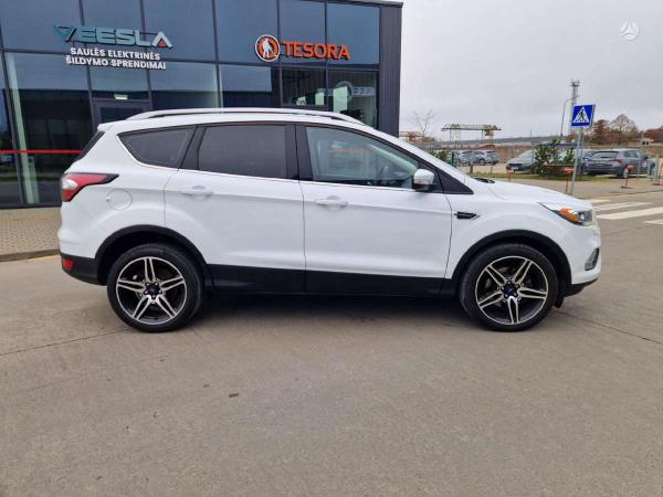 Balts Ford Kuga 2017 Šauļi, ar dzinēja tilpumu 1.50 L un nobraukumu 230 tūkst. km par 10900 €, foto 7 vietnē AUTOMOTO.COM.LV