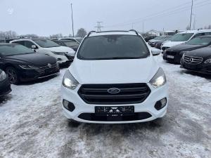 Balts Ford Kuga 2017 Marijampole, ar dzinēja tilpumu 2.00 L un nobraukumu 232 tūkst. km par 10950 €, foto 2 vietnē AUTOMOTO.COM.LV