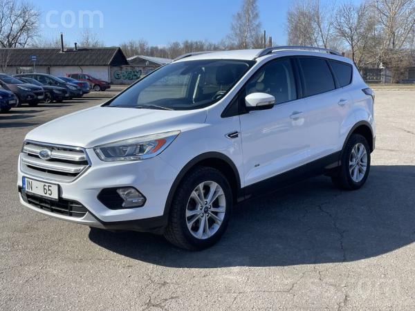Balts Ford Kuga 2017 Rīga, ar dzinēja tilpumu 2.00 L un nobraukumu 0 tūkst. km par 9300 €, foto 2 vietnē AUTOMOTO.COM.LV