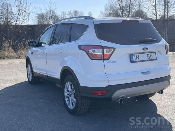 White Ford Kuga 2017 in Riga, with an engine capacity of 2.00 L and mileage of 0 thousand km for 9300 €, photo 4 on AUTOMOTO.COM.LV