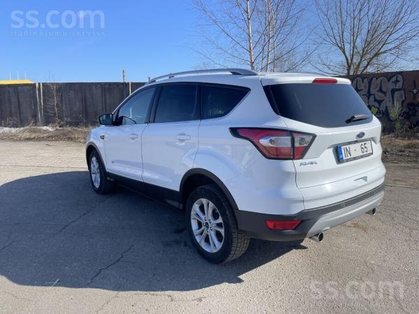 White Ford Kuga 2017 in Riga, with an engine capacity of 2.00 L and mileage of 0 thousand km for 9300 €, photo 7 on AUTOMOTO.COM.LV