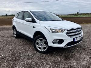 Balts Ford Kuga 2017 Talsi, ar dzinēja tilpumu 1.50 L un nobraukumu 92 tūkst. km par 10999 €, foto  vietnē AUTOMOTO.COM.LV