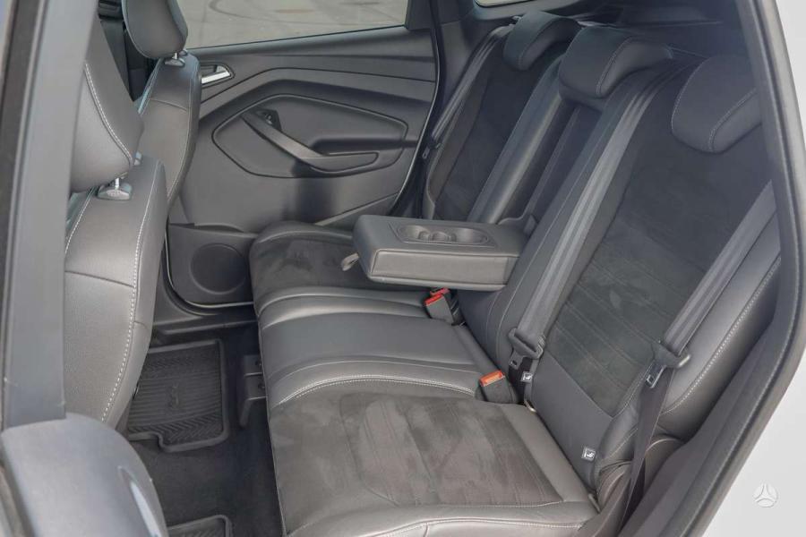 Balts Ford Kuga 2017 Kauņa, ar dzinēja tilpumu 2.00 L un nobraukumu 233 tūkst. km par 11900 €, foto 13 vietnē AUTOMOTO.COM.LV