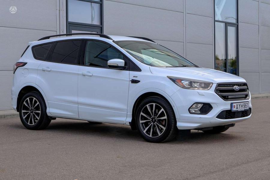Balts Ford Kuga 2017 Kauņa, ar dzinēja tilpumu 2.00 L un nobraukumu 233 tūkst. km par 11900 €, foto 25 vietnē AUTOMOTO.COM.LV
