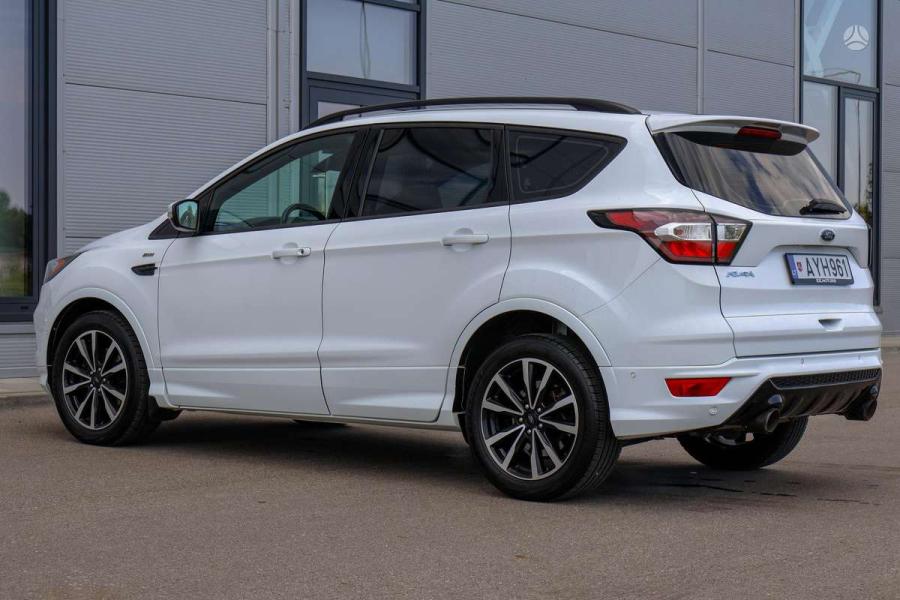 Balts Ford Kuga 2017 Kauņa, ar dzinēja tilpumu 2.00 L un nobraukumu 233 tūkst. km par 11900 €, foto 28 vietnē AUTOMOTO.COM.LV