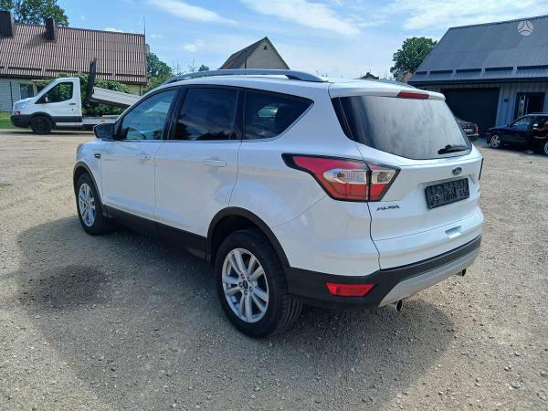 Balts Ford Kuga 2017 Kelmė, ar dzinēja tilpumu 1.50 L un nobraukumu 159 tūkst. km par 7200 €, foto 5 vietnē AUTOMOTO.COM.LV