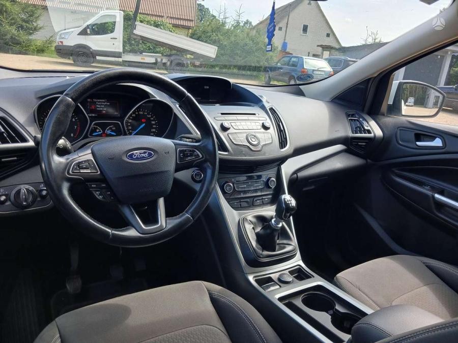 White Ford Kuga 2017 in Kelme, with an engine capacity of 1.50 L and mileage of 159 thousand km for 7200 €, photo 11 on AUTOMOTO.COM.LV