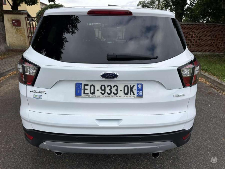 Balts Ford Kuga 2017 Tauragė, ar dzinēja tilpumu 1.50 L un nobraukumu 115 tūkst. km par 9500 €, foto 7 vietnē AUTOMOTO.COM.LV