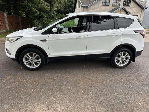 Balts Ford Kuga 2017 Tauragė, ar dzinēja tilpumu 1.50 L un nobraukumu 115 tūkst. km par 9500 €, foto 8 vietnē AUTOMOTO.COM.LV