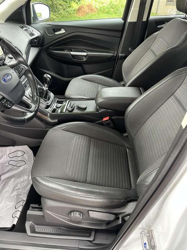 Balts Ford Kuga 2017 Tauragė, ar dzinēja tilpumu 1.50 L un nobraukumu 115 tūkst. km par 9500 €, foto 10 vietnē AUTOMOTO.COM.LV