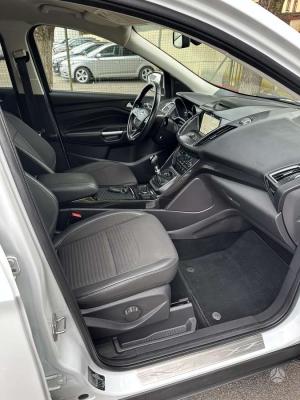 Balts Ford Kuga 2017 Tauragė, ar dzinēja tilpumu 1.50 L un nobraukumu 115 tūkst. km par 9500 €, foto 17 vietnē AUTOMOTO.COM.LV