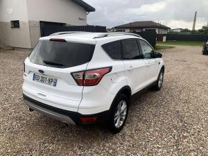 White Ford Kuga 2017 in Vilnius, with an engine capacity of 1.50 L and mileage of 192 thousand km for 8450 €, photo 8 on AUTOMOTO.COM.LV