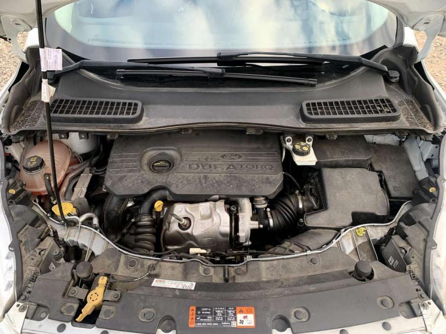 White Ford Kuga 2017 in Vilnius, with an engine capacity of 1.50 L and mileage of 192 thousand km for 8450 €, photo 27 on AUTOMOTO.COM.LV