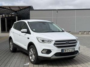 White Ford Kuga 2017 in Raseiniai, with an engine capacity of 2.00 L and mileage of 300 thousand km for 6499 €, photo 8 on AUTOMOTO.COM.LV