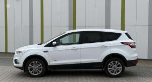 White Ford Kuga 2017 in Raseiniai, with an engine capacity of 2.00 L and mileage of 300 thousand km for 6499 €, photo 12 on AUTOMOTO.COM.LV