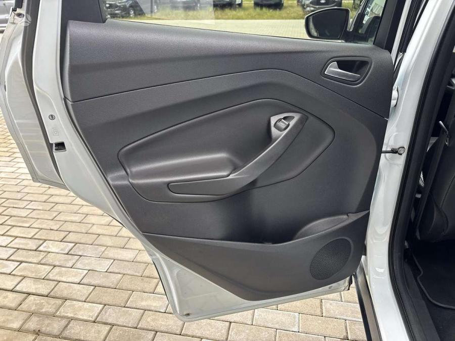 Balts Ford Kuga 2017 Klaipėda, ar dzinēja tilpumu 2.00 L un nobraukumu 261 tūkst. km par 9400 €, foto 15 vietnē AUTOMOTO.COM.LV