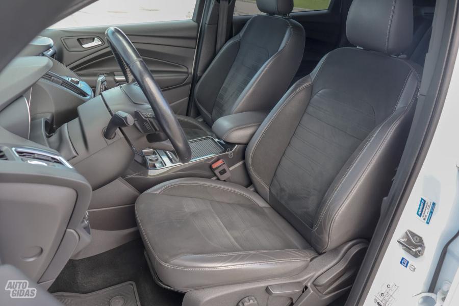 Balts Ford Kuga 2017 Kauņa, ar dzinēja tilpumu 2.00 L un nobraukumu 233 tūkst. km par 10500 €, foto 16 vietnē AUTOMOTO.COM.LV