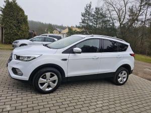 White Ford Kuga 2018 in Ukmerge, with an engine capacity of 1.50 L and mileage of 168 thousand km for 8900 €, photo 7 on AUTOMOTO.COM.LV