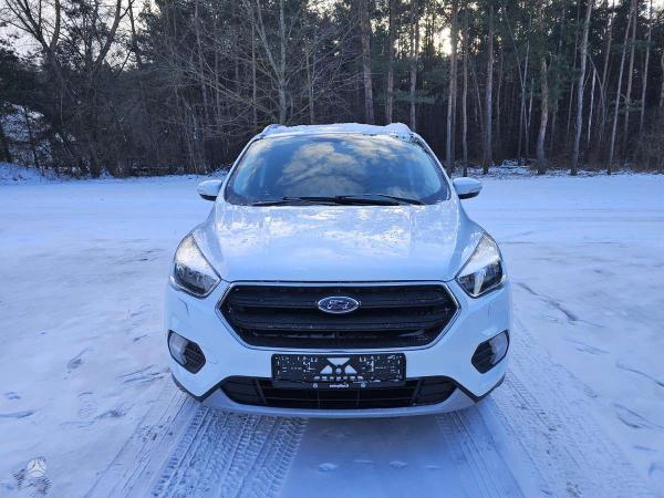White Ford Kuga 2018 in Ukmerge, with an engine capacity of 1.50 L and mileage of 168 thousand km for 8300 €, photo 10 on AUTOMOTO.COM.LV
