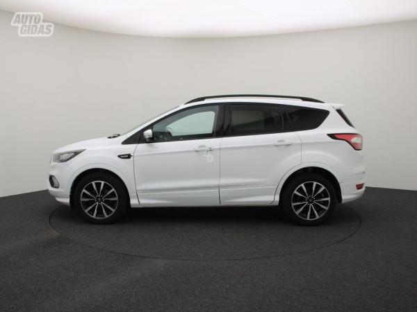 White Ford Kuga 2018 in Vilnius, with an engine capacity of 1.50 L and mileage of 164 thousand km for 12799 €, photo 6 on AUTOMOTO.COM.LV