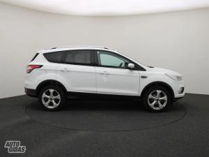 White Ford Kuga 2018 in Vilnius, with an engine capacity of 1.50 L and mileage of 102 thousand km for 12599 €, photo 10 on AUTOMOTO.COM.LV