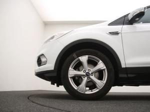 White Ford Kuga 2018 in Vilnius, with an engine capacity of 1.50 L and mileage of 102 thousand km for 12599 €, photo 29 on AUTOMOTO.COM.LV