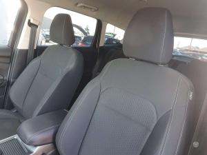 White Ford Kuga 2018 in Taurage, with an engine capacity of 1.50 L and mileage of 174 thousand km for 6950 €, photo 33 on AUTOMOTO.COM.LV