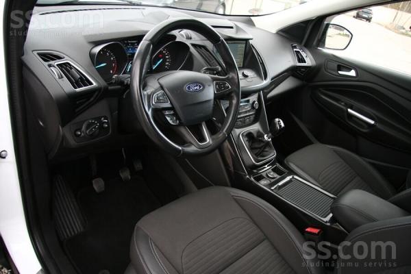 Balts Ford Kuga 2018 Tukums, ar dzinēja tilpumu 1.50 L un nobraukumu 156 tūkst. km par 12900 €, foto 5 vietnē AUTOMOTO.COM.LV