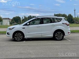 White Ford Kuga 2018 in Cesis, with an engine capacity of 2.00 L and mileage of 259 thousand km for 11500 €, photo 6 on AUTOMOTO.COM.LV