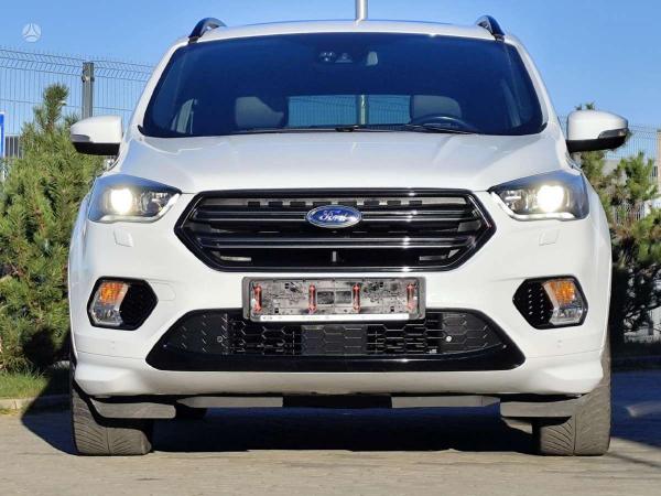 Balts Ford Kuga 2019 Šauļi, ar dzinēja tilpumu 1.50 L un nobraukumu 107 tūkst. km par 12900 €, foto 2 vietnē AUTOMOTO.COM.LV