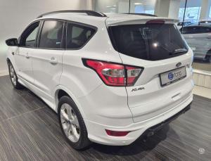 White Ford Kuga 2019 in Siauliai, with an engine capacity of 1.50 L and mileage of 107 thousand km for 13600 €, photo 3 on AUTOMOTO.COM.LV