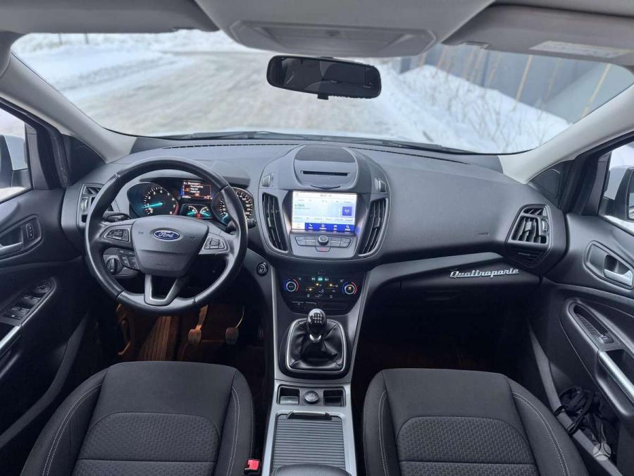 White Ford Kuga 2019 in Vilnius, with an engine capacity of 1.50 L and mileage of 72 thousand km for 14950 €, photo 19 on AUTOMOTO.COM.LV