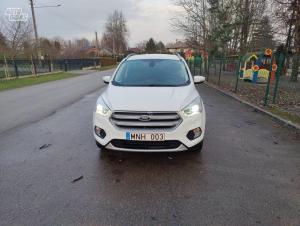 Balts Ford Kuga 2019 Kauņa, ar dzinēja tilpumu 2.00 L un nobraukumu 202 tūkst. km par 13000 €, foto  vietnē AUTOMOTO.COM.LV