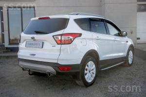White Ford Kuga 2019 in Tukums, with an engine capacity of 2.00 L and mileage of 226 thousand km for 10998 €, photo 5 on AUTOMOTO.COM.LV