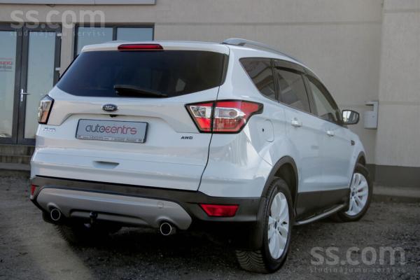 White Ford Kuga 2019 in Tukums, with an engine capacity of 2.00 L and mileage of 226 thousand km for 10998 €, photo 6 on AUTOMOTO.COM.LV