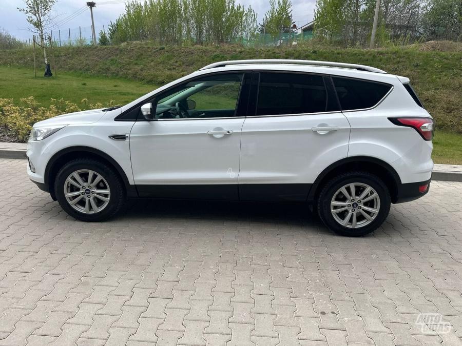 White Ford Kuga 2019 in Vilnius, with an engine capacity of 1.50 L and mileage of 72 thousand km for 11950 €, photo 9 on AUTOMOTO.COM.LV